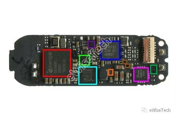 小米手环3 NFC版 详细拆解，手指大小主板排布多款芯片_智能手环_什么值得买