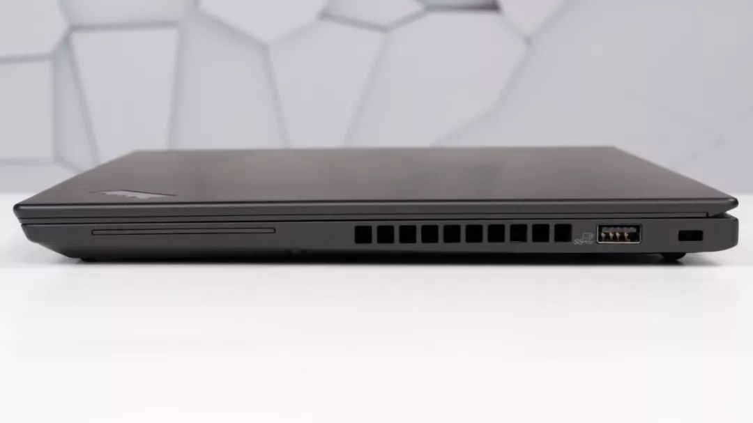 4G网络商务本：笔吧评测室 联想 ThinkPad X390笔记本电脑 测评_笔记本电脑_什么值得买