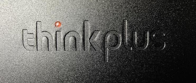 轻巧便携高颜值移动固态硬盘——thinkplus高速移动固态硬盘 X320_固态硬盘_什么值得买