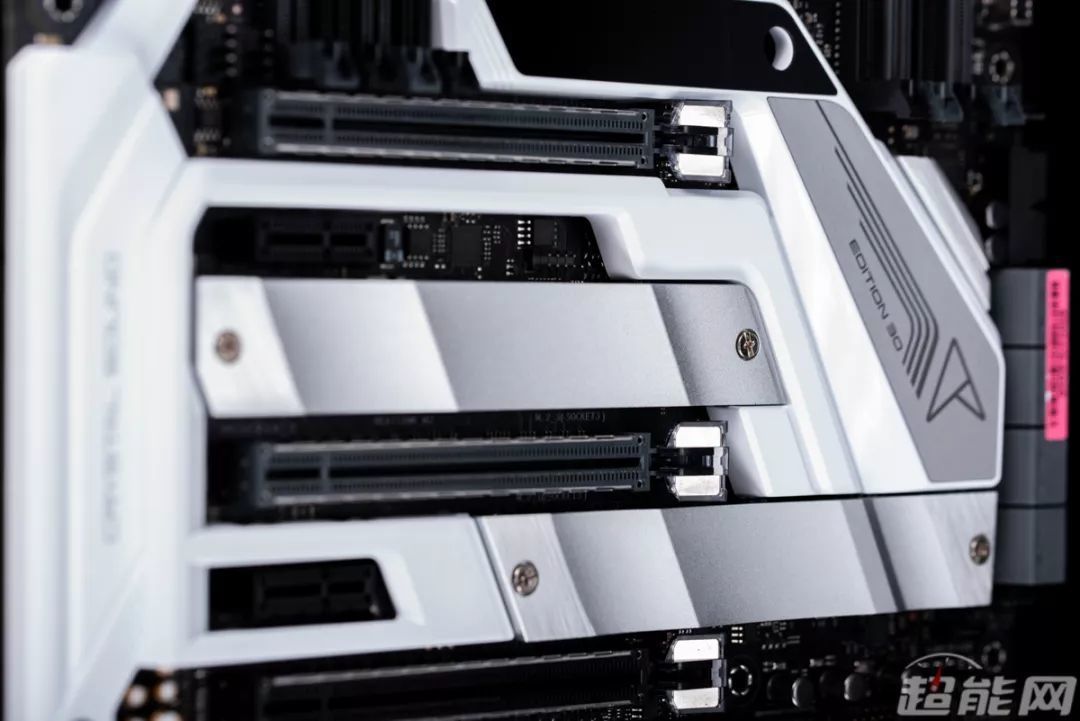 华硕PRIME X299 EDITION 30主板评测：王者座驾规格强大_主板_什么值得买