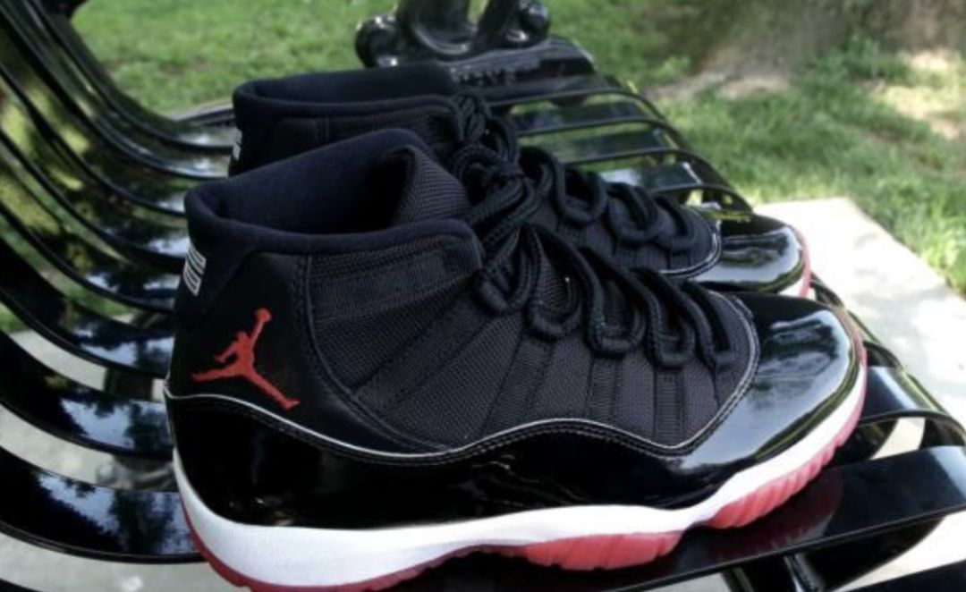 AJ的黑红配色人气何以称王？每一双AJ系列的“Bred”配色背后都有讲不完的故事_篮球鞋_什么值得买