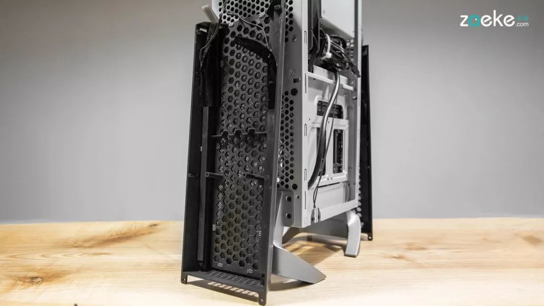 七彩虹已将铁柱磨出针型，但iGame Sigma I300还不够细_台式机_什么值得买