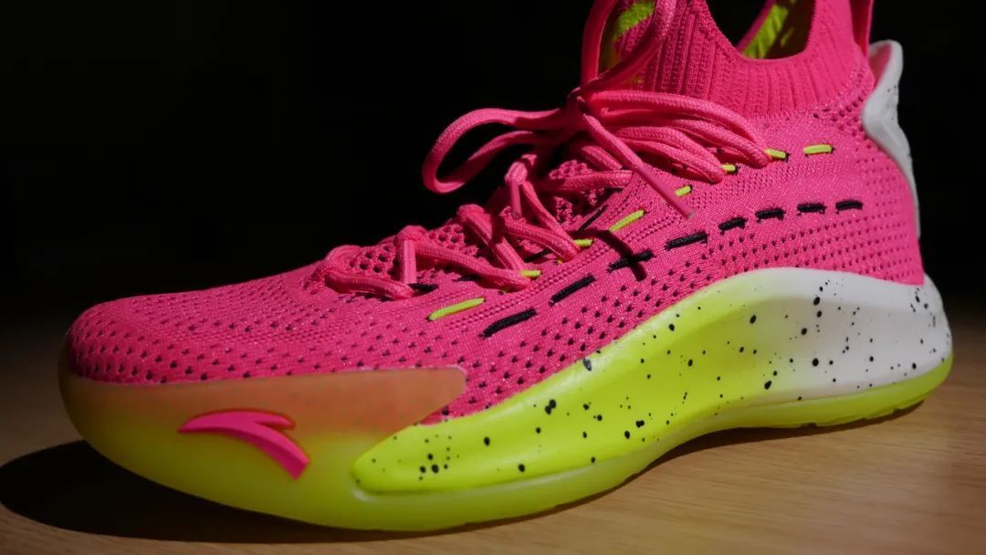 WEN鞋评-开箱 | 安踏Kt5 Low 它该被期待的绝对不只是颜值_篮球鞋_什么值得买