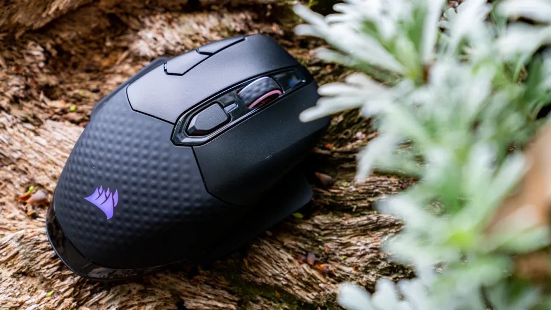 Corsair Dark Core Pro SE 评测：按 F 进入坦克_鼠标_什么值得买
