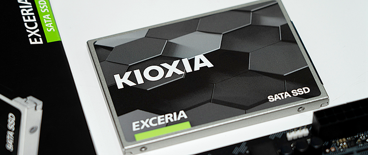 东芝存储更名后的性价比之作：铠侠EXCERIA SATA TC10 SSD评测_固态硬盘_什么值得买