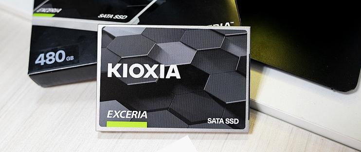 东芝存储更名铠侠，新款KIOXIA TC10 SSD固态硬盘开箱评测_固态硬盘_什么值得买