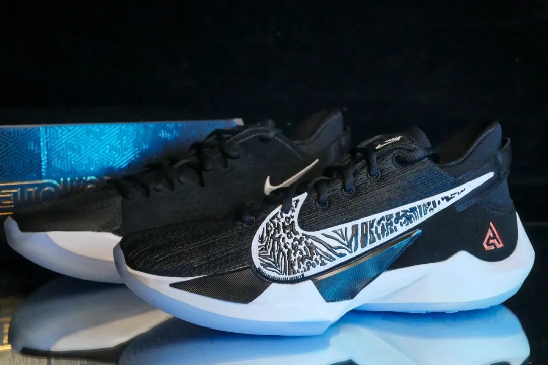 WEN鞋评-开箱 | Nike Zoom Freak 2：完美继承ZK系列的产物？_篮球鞋_什么值得买