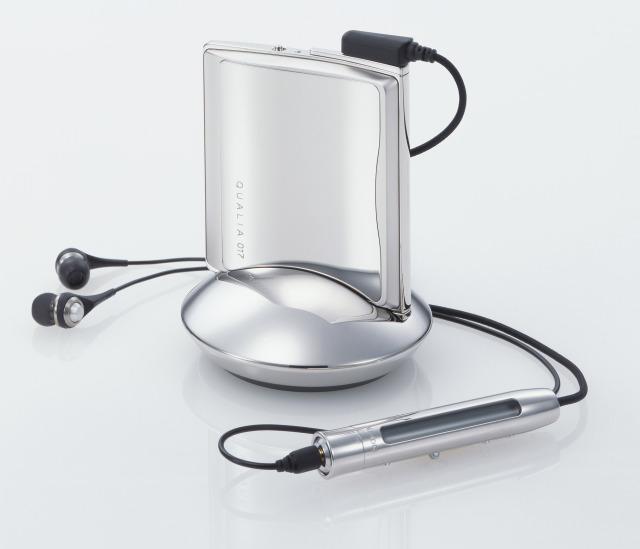 《Hi-Fi控》特别篇： 十万块钱你也买不到的耳机，黑科技加持，索尼 QUALIA 010 告诉你答案_头戴式耳机_什么值得买