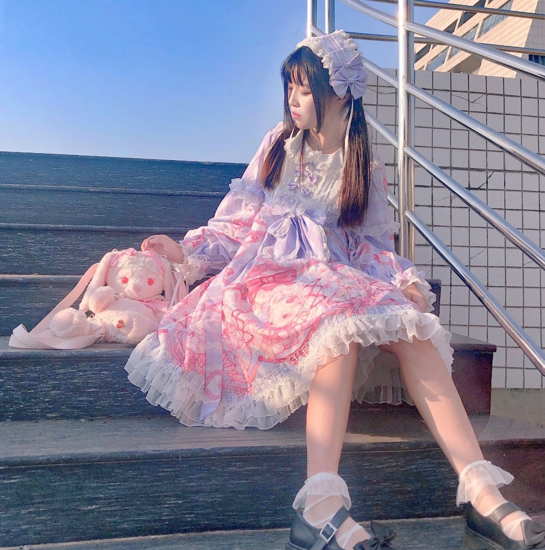 漂亮妹妹都爱玩的Lolita、JK、cos服还有这么多风格？附超美的裙裙分享~_Lolita_什么值得买