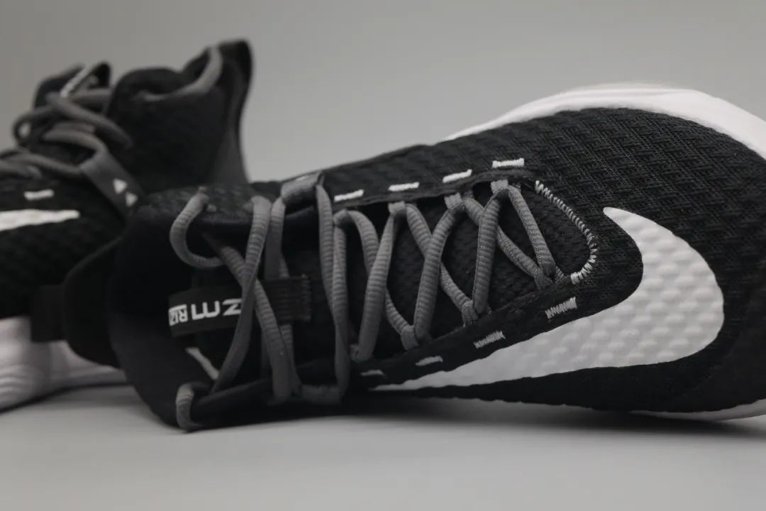 WEN鞋评-实战 | 600块就能入手的年度最强？时隔一年了它还能继续让我们高呼真香！_篮球鞋_什么值得买