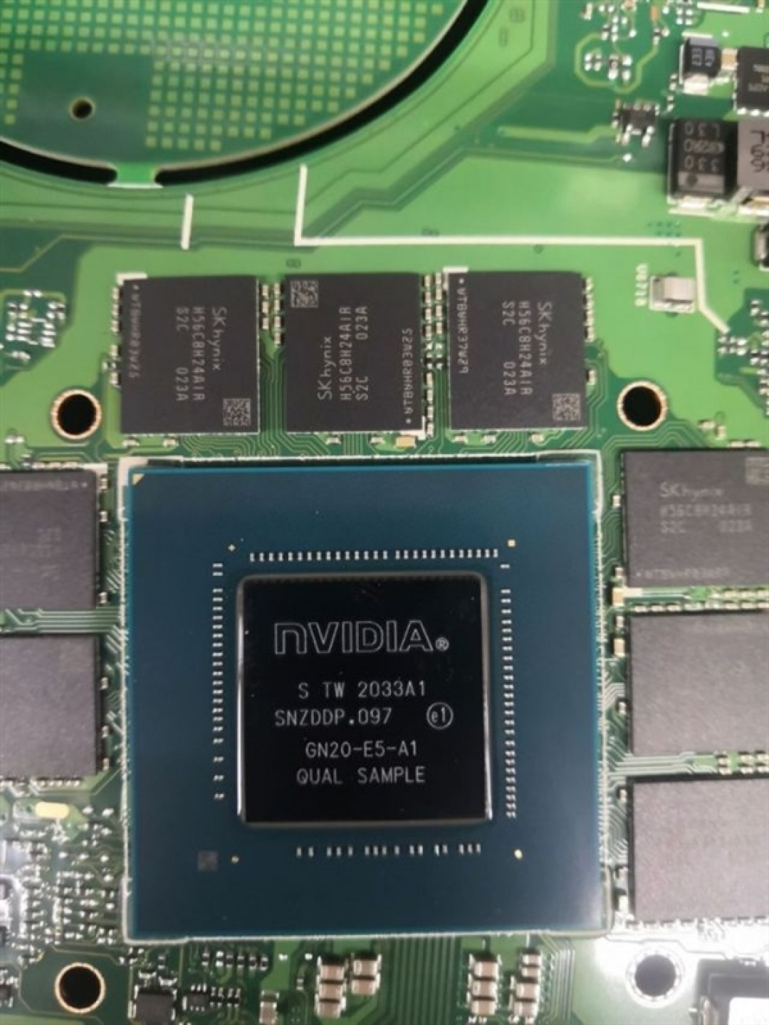 RTX 3070移动版首曝，把“RTX 2080 Ti”装入游戏本_显卡_什么值得买