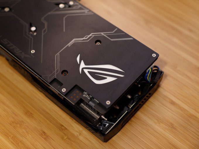 华硕STRIX Radeon RX 580 高频版显卡怎么样 男人的浪漫，RX580_什么值得买