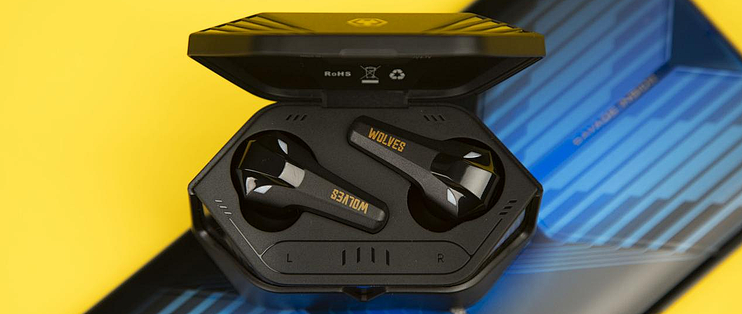 45ms的超低延迟 英超狼队独家跨界联名 Tezo Spark Ⅱ火花电竞真无线蓝牙耳机评测_蓝牙耳机_什么值得买