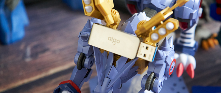 70块就能买到的大容量高传输办公利器：爱国者aigo U330_U盘_什么值得买