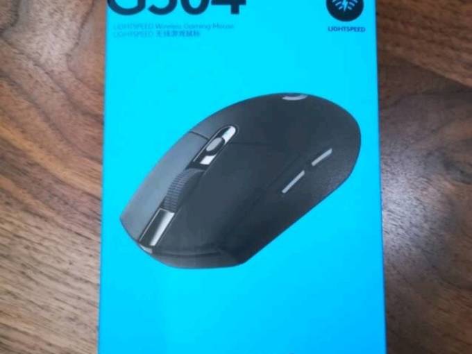 罗技G304鼠标怎么样 罗技G304简单使用感受_什么值得买