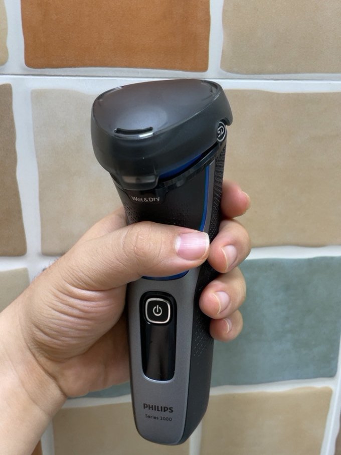 飞利浦剃须除毛_PHILIPS 飞利浦 S3206/09 电动剃须刀 黑色多少钱-什么值得买