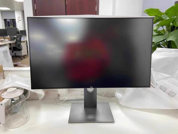 戴尔显示器怎么样 晒好物上首页dell高端显示器_什么值得买