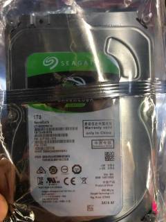 SEAGATE 希捷 酷鹰SkyHawk系列 3.5英寸监控级硬盘 3TB 64MB(5900rpm、PMR)ST3000VX010【报价 ...