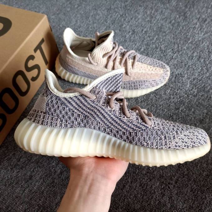 YEEZY休闲运动鞋怎么样 实物比图片好看系列YEEZY350灰珍珠_什么值得买