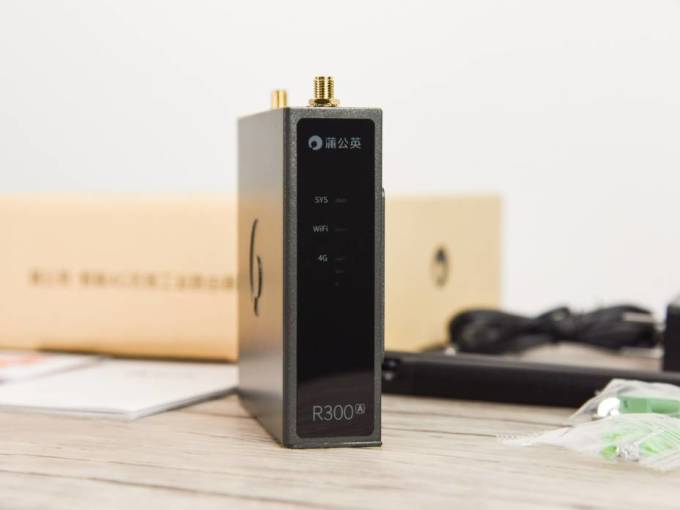 蒲公英路由器怎么样 4G转WIFI神器蒲公英R300A路由器_什么值得买