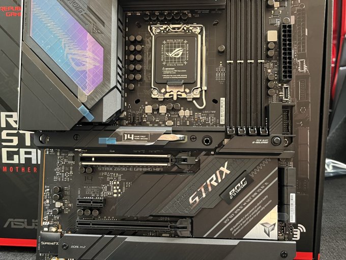 gaming主板_ROG 玩家国度 STRIX Z690-E GAMING WIFI 主板多少钱-什么值得买