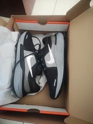 耐克跑鞋_NIKE 耐克 Air Zoom Vomero 16 男子跑鞋 DA7245-001 黑色 41多少钱-什么值得买