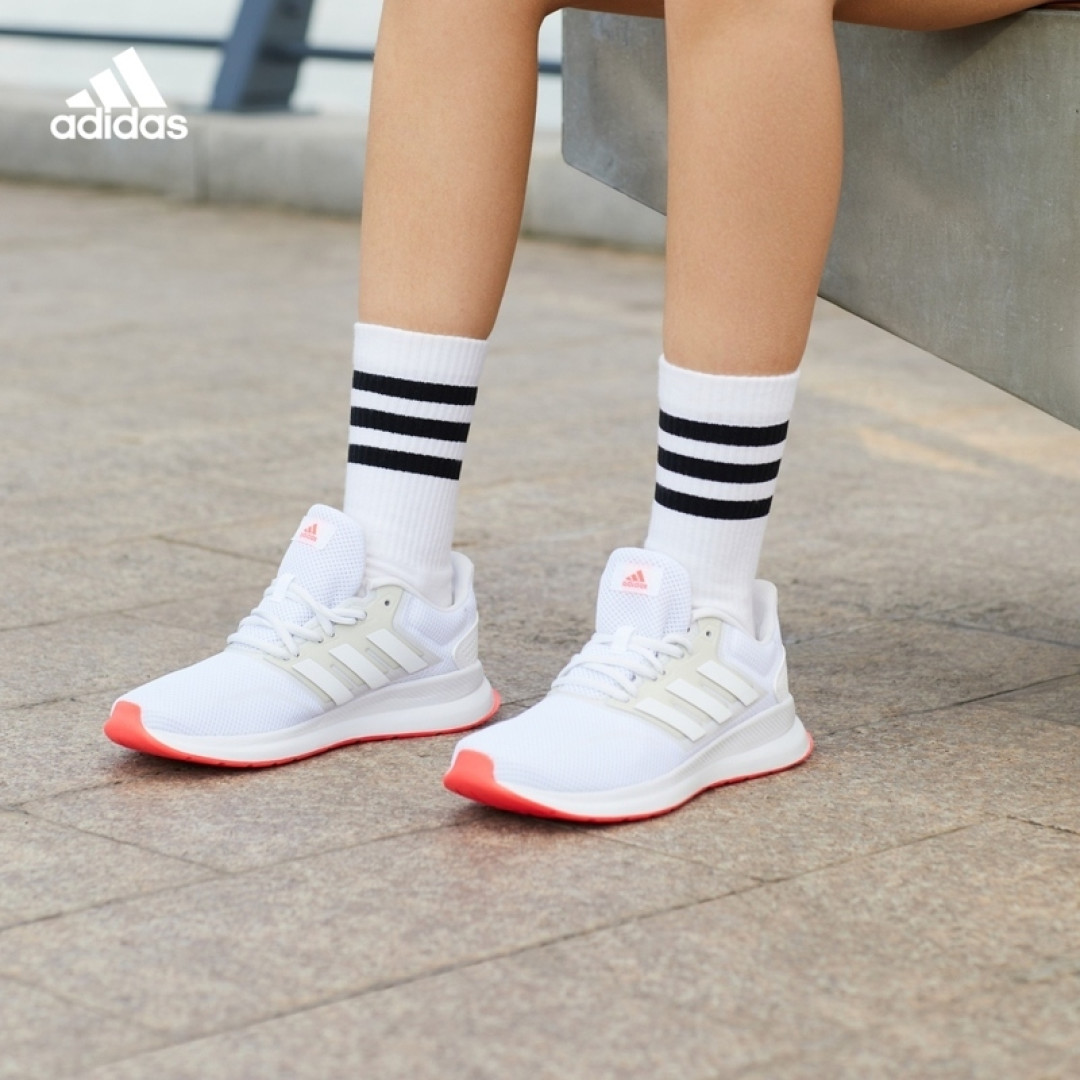 久穿不累，冬季通勤必备，8款颜值在线的adidas女鞋推荐_休闲运动鞋_什么值得买