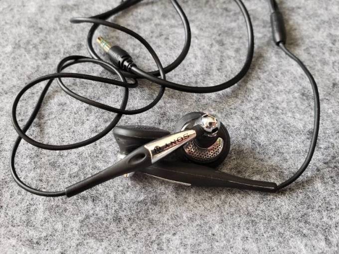 索尼耳机怎么样 一代经典 SONY mdr e888_什么值得买