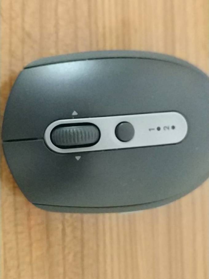 罗技M590鼠标怎么样 m590 入门级无线鼠标的天花板之作_什么值得买
