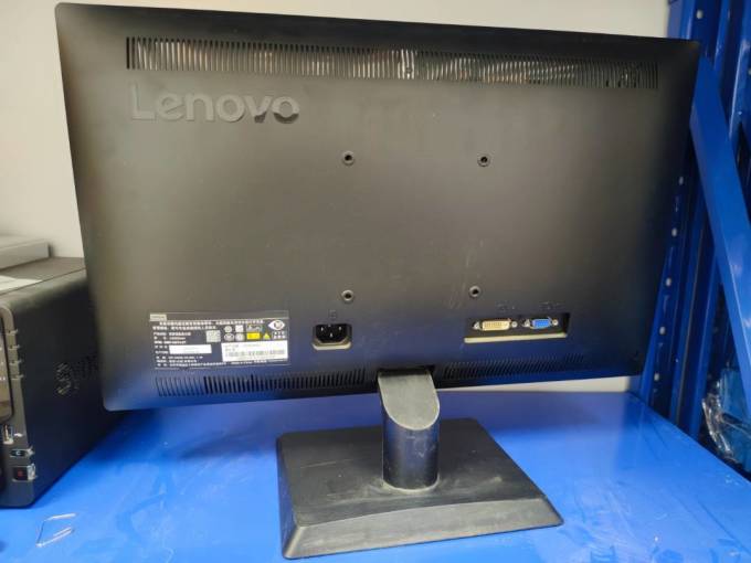 联想显示器怎么样 免费拿回来的联想显示屏_什么值得买