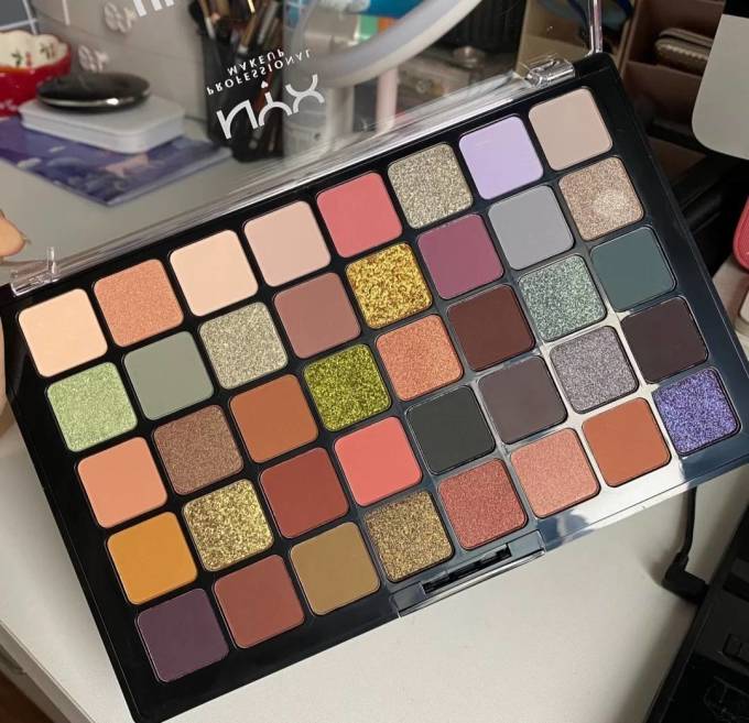 眼影怎么样 一盘眼影盘走天下——nyx乌托邦40色！_什么值得买