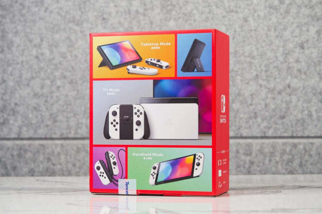 到站秀：国行Switch OLED款机型，OLED大屏更清晰，不止屏幕有升级今年年货送礼佳品似乎已经有结论了_游戏机_什么值得买