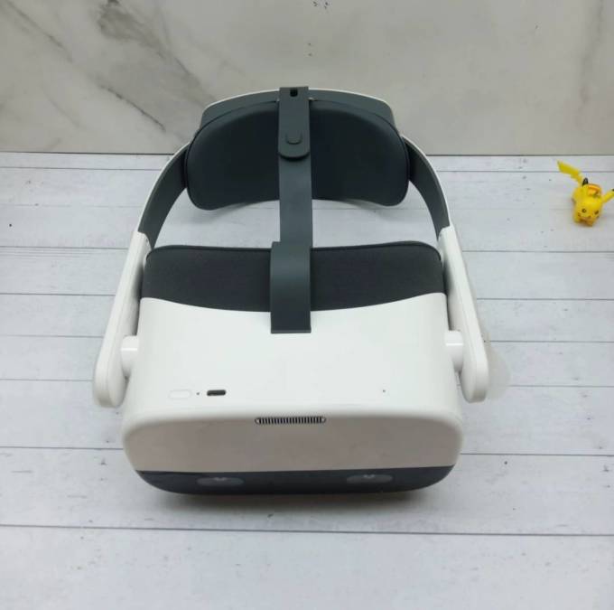 PICOVR设备怎么样 用PICO VR玩游戏，真是刺激啊~_什么值得买