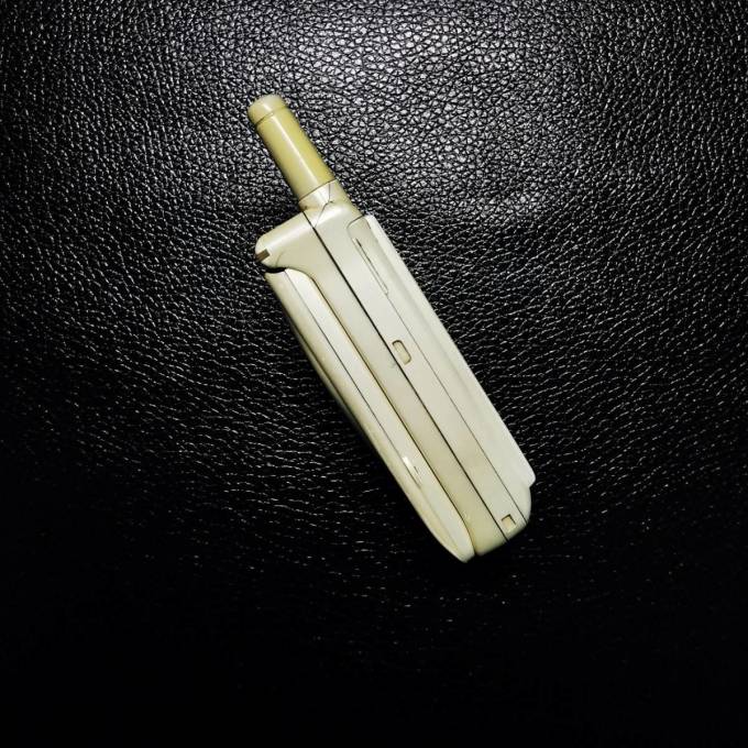 三星手机怎么样 国内双屏手机开创者-三星A288_什么值得买