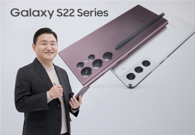 【三星 Galaxy S22】三星 Galaxy S22参数配置介绍 三星s22和苹果13哪个好 _什么值得买