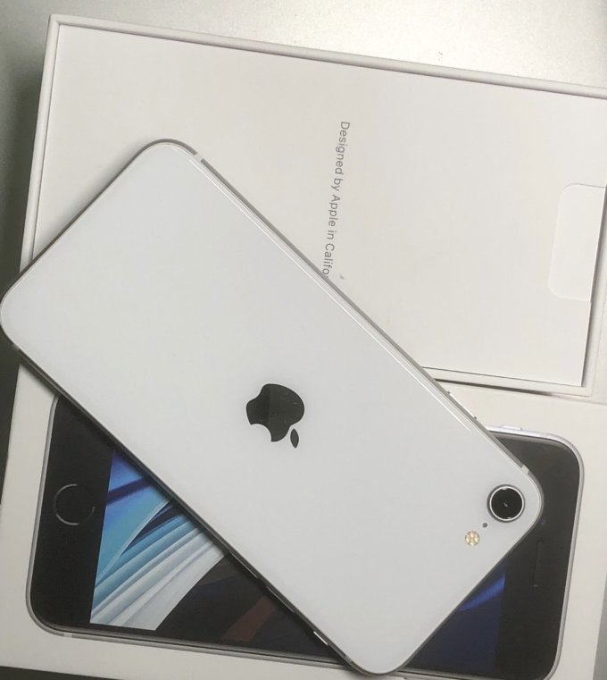 苹果iPhone SE2iPhone怎么样 经典中的经典 iPhone SE2_什么值得买