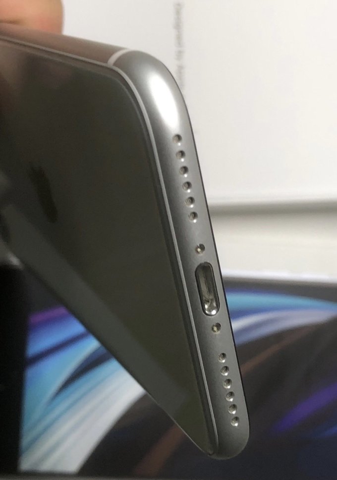 苹果iPhone SE2iPhone怎么样 经典中的经典 iPhone SE2_什么值得买