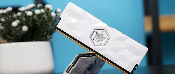 评测：DDR4内存的巅峰之作，默认5000MHz，超低时序_内存_什么值得买