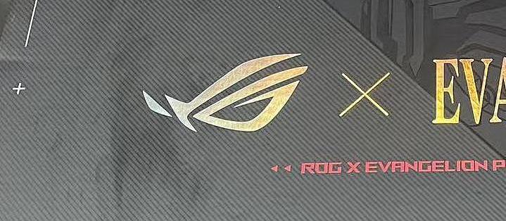 ROG & EVA 联名款路由器超简单开箱_路由器_什么值得买