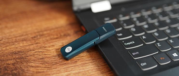 媲美台式电脑SSD读写速度aigo高速固态U盘U396_存储设备_什么值得买