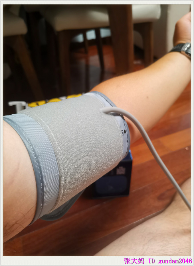 欧姆龙血压计怎么样 果然是升级产品 欧姆龙U724J 血压计_什么值得买