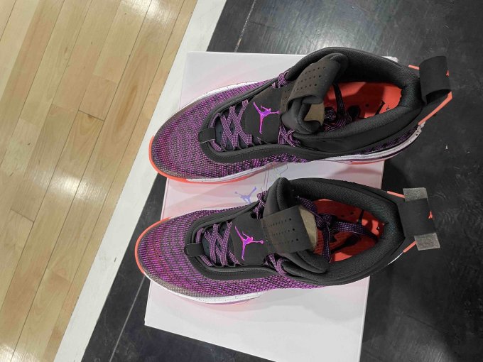 AIR JORDAN篮球鞋怎么样 AJ36，又帅又能打的实战好鞋！_什么值得买