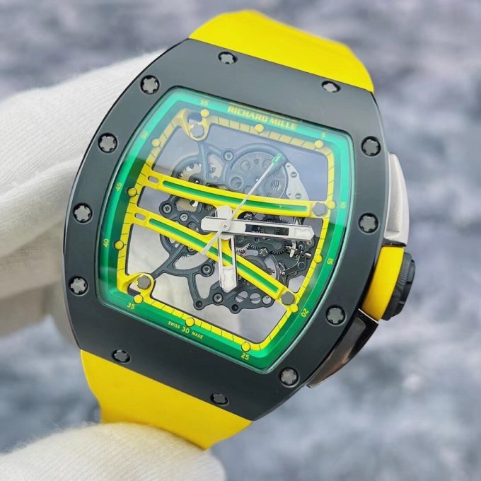 理查德米勒RM61-01绿跑道，黑陶瓷_什么值得买