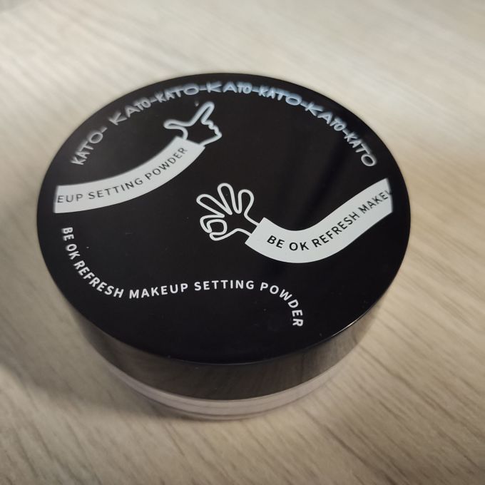 KATO-KATO散粉蜜粉怎么样好用吗 平价好用散粉，惊艳所有人！_什么值得买