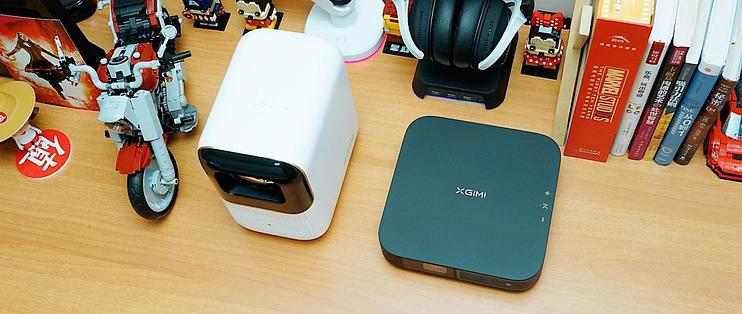 一倍差价，一倍强？小明Q1 Pro 跨级 VS 极米 NEW Z6X，谁是高性价比之选？_投影仪_什么值得买