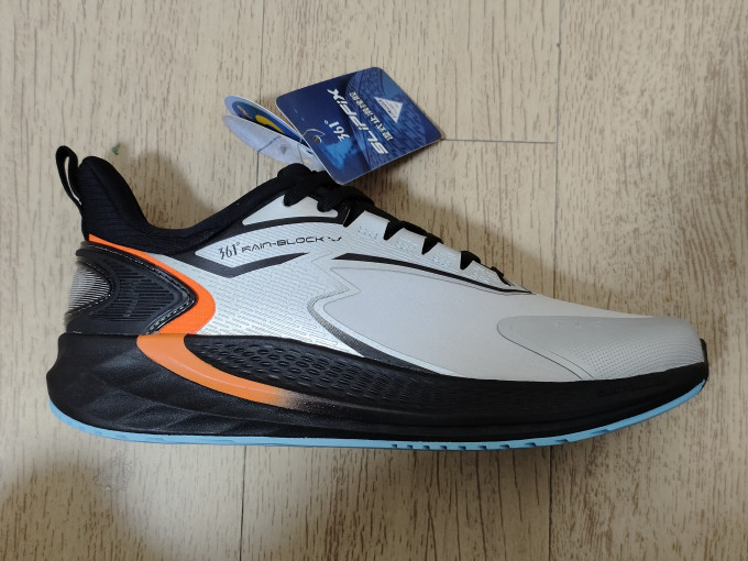 361°跑鞋怎么样 361度雨屏6.0运动鞋_什么值得买