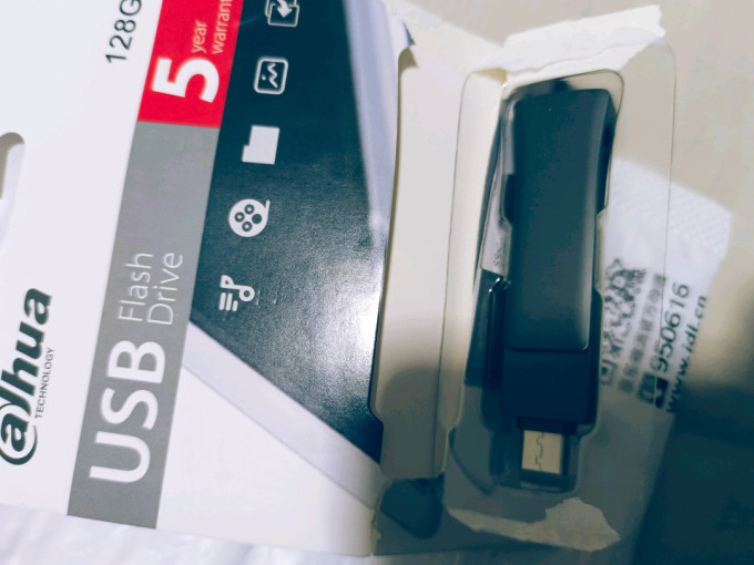 大华P629-32U盘怎么样 37.9元的128G双接口U盘香吗？_什么值得买