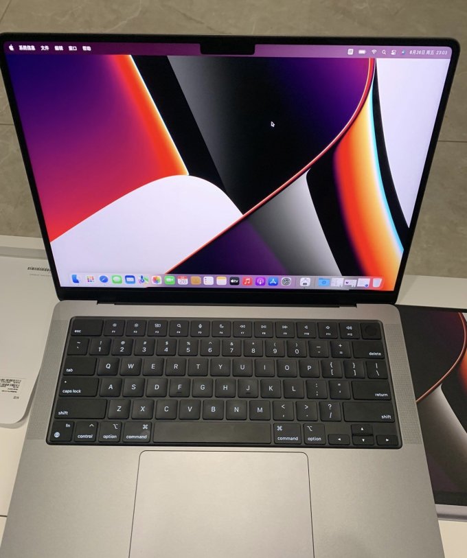 苹果MacBook Pro 2021款普通笔记本怎么样 推荐大家购买的21款MacBook pro 14寸丐版_什么值得买