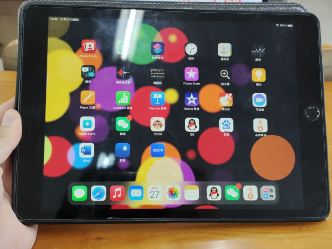 苹果iPad 2021款iPad怎么样 2000块的ipad9不薄纱3599的ipad10？_什么值得买