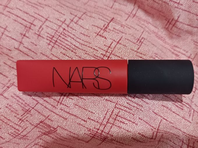 纳斯唇彩唇蜜怎么样好用吗 超级好看又好用的nars唇釉_什么值得买